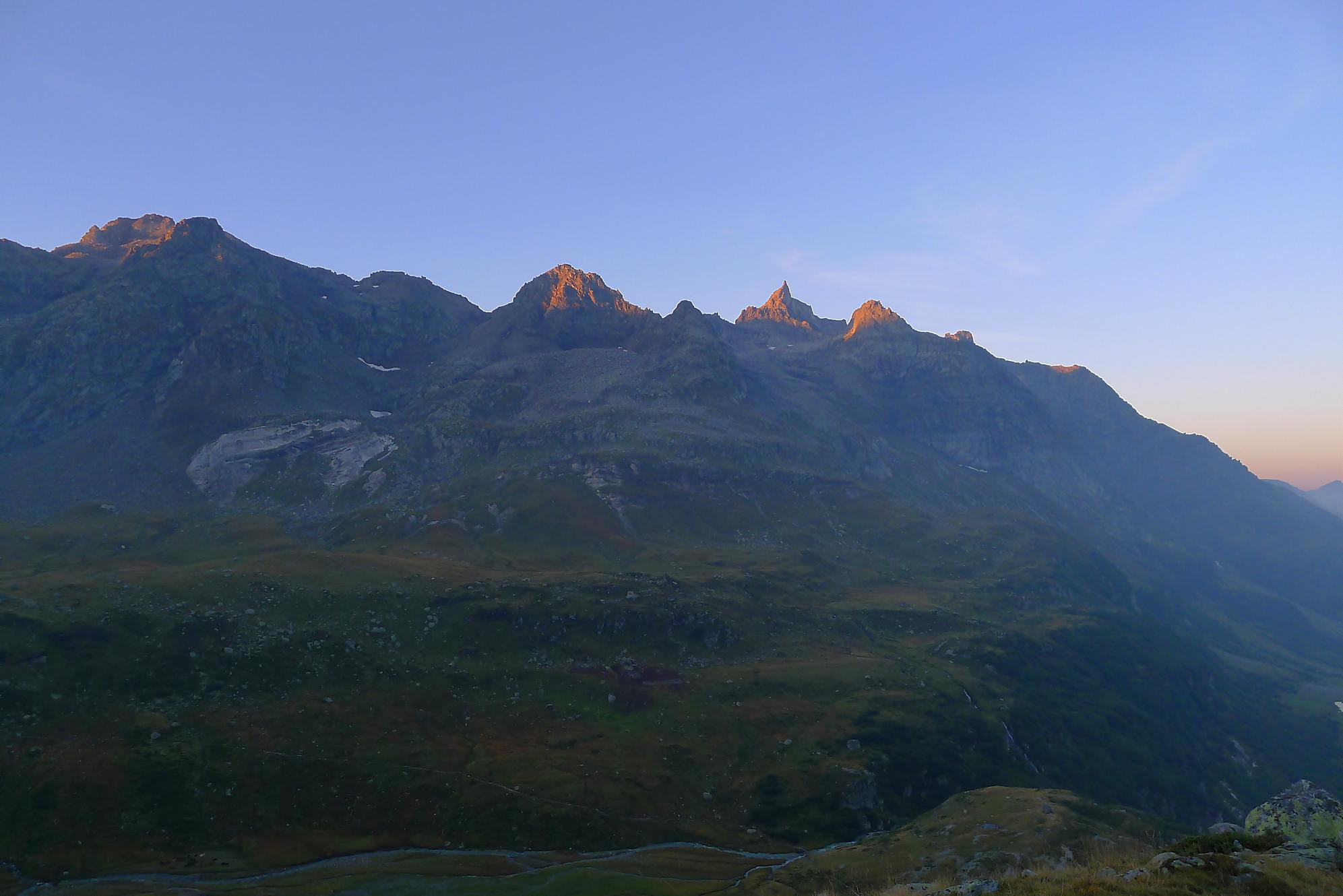 Randonnée glaciaire à l’Ofenhorn (Punta d’Arbola) depuis Binn et le ...