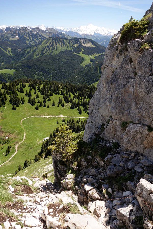 Randonnée au Mont Ouzon depuis le Col du Corbier et le Pas de l’Ours ...