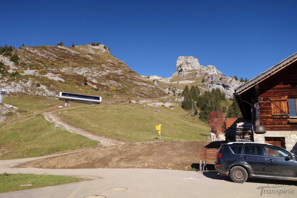 Randonnée à la Tour Mayen depuis Crête du Fer et les lacs Segray et ...