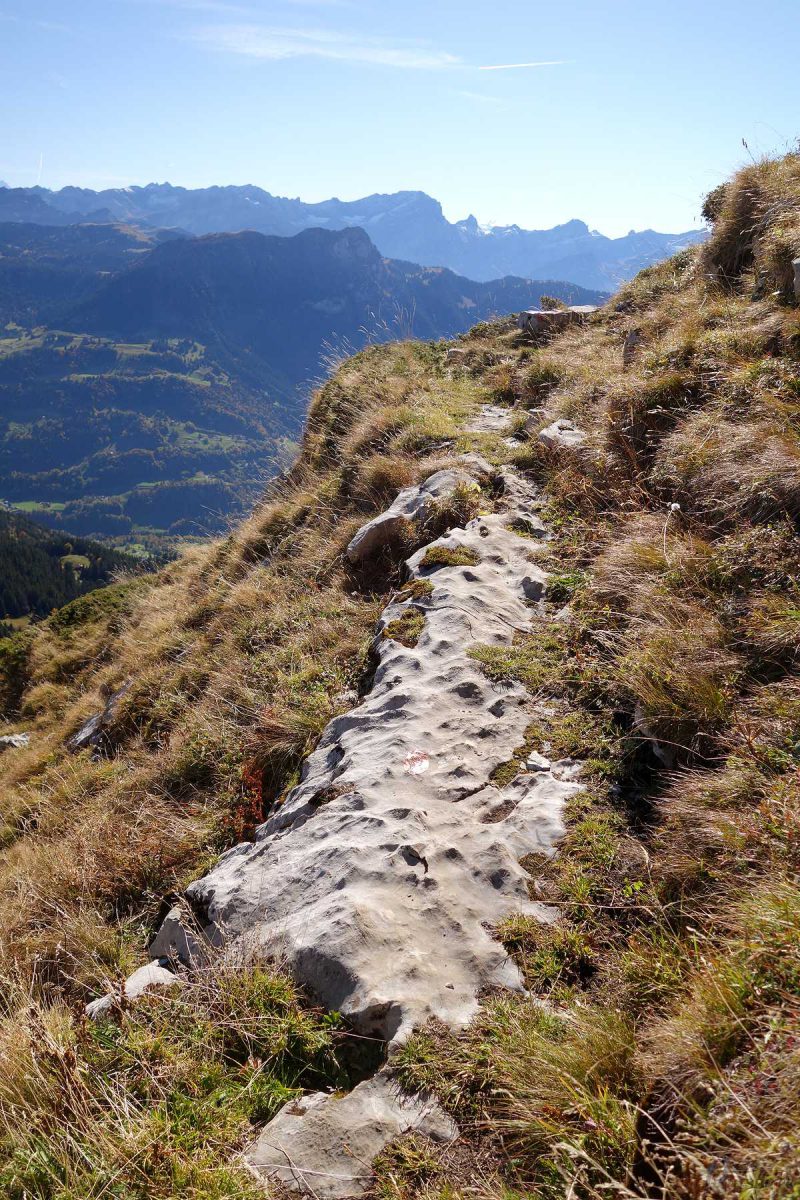 Randonnée à la Tour Mayen depuis Crête du Fer et les lacs Segray et ...